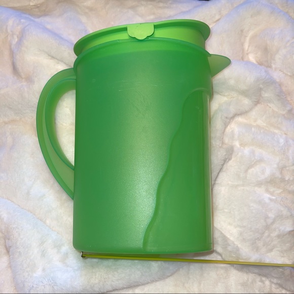 Tupperware | Kitchen | One Gallon Lime Green Tupperware Pitcher Like ...